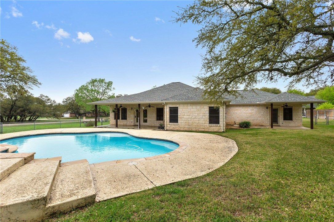 700 Shadywood Lane, Dripping Springs, TX, 78620 - MLS# 1541884