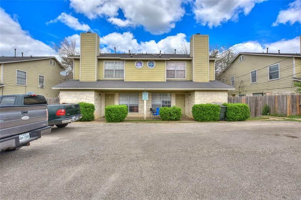 2207 Creekside Ln, Georgetown, TX, 78626 - MLS# 5256115