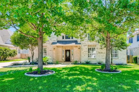 Lake Pointe Homes for Sale | Lake Pointe Austin