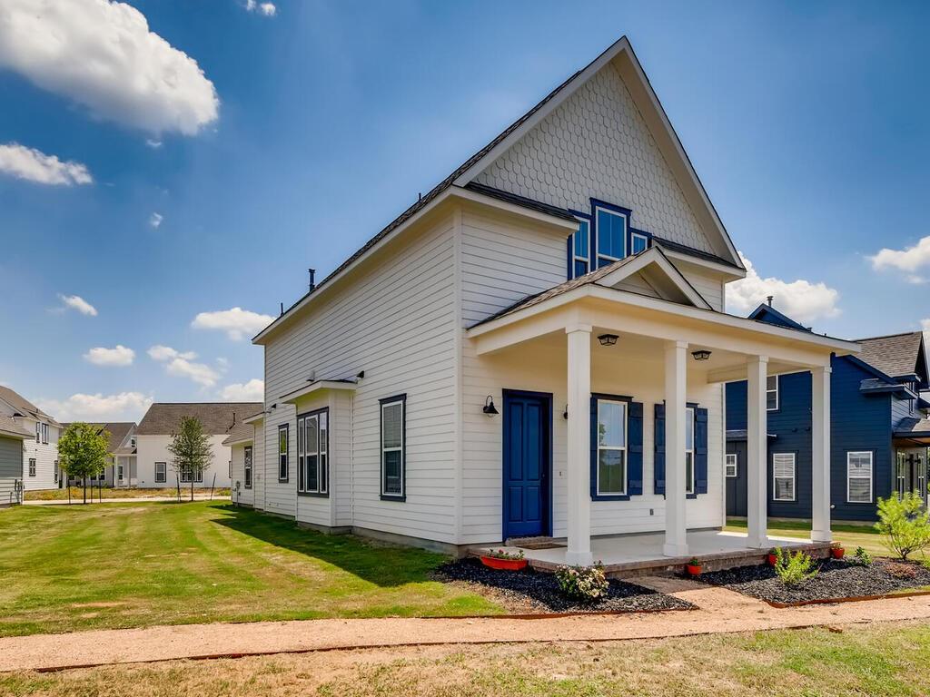 Howard Ranch Homes for Sale | Howard Ranch, Dripping Springs, TX