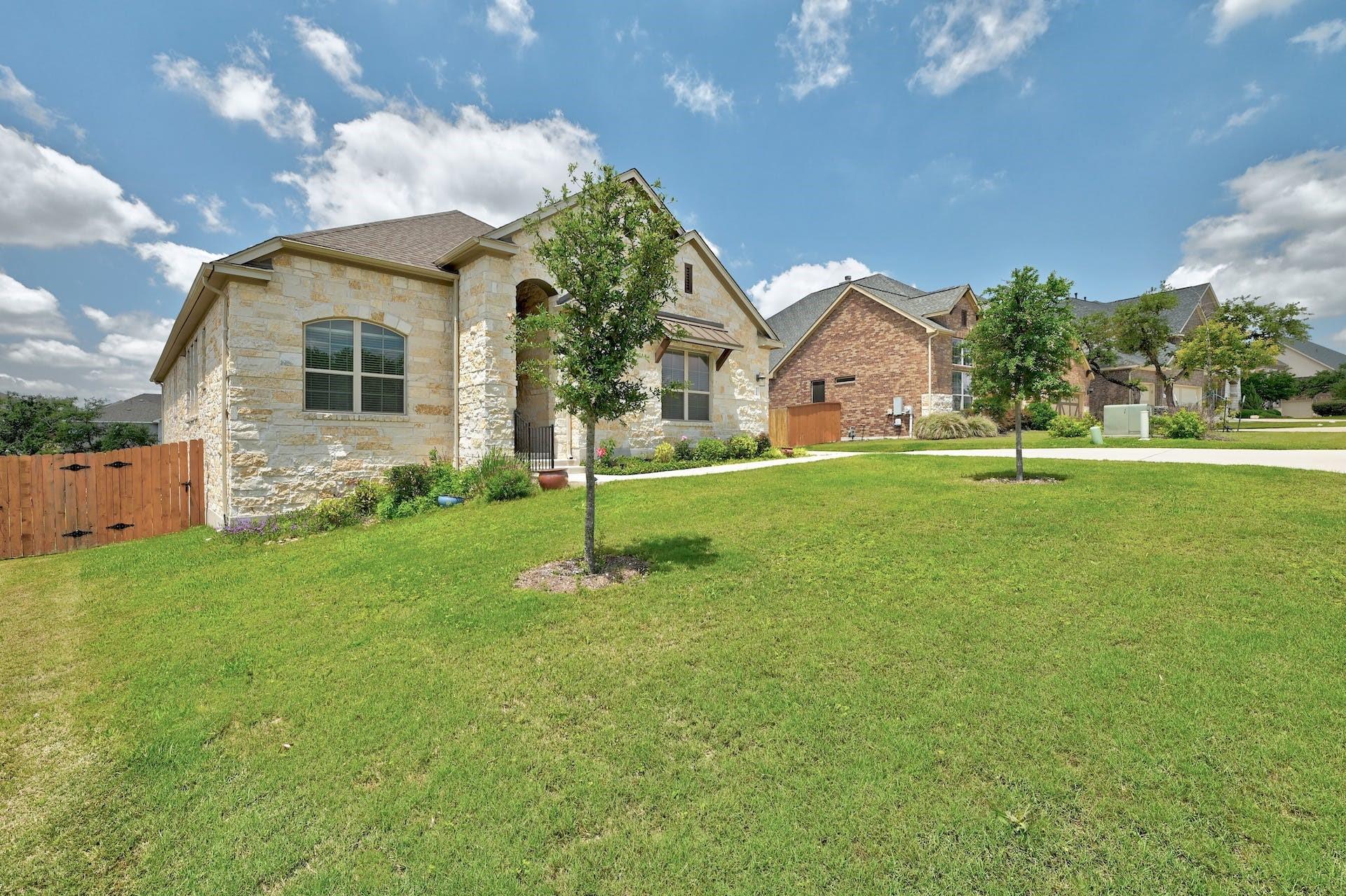 5208 Via Besso Dr, Bee Cave, TX, 78738 - MLS# 3338390