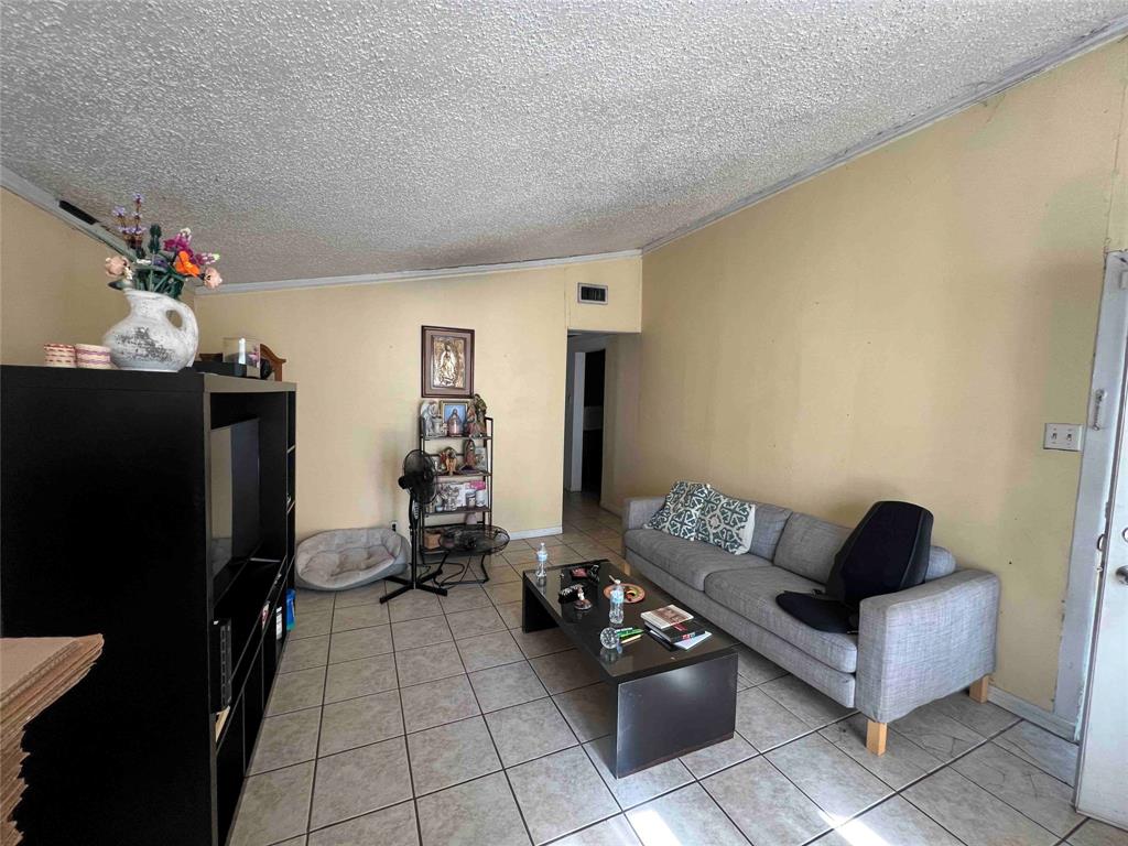 5400 Peppertree Pkwy, Austin, TX, 78744 - MLS# 7828895