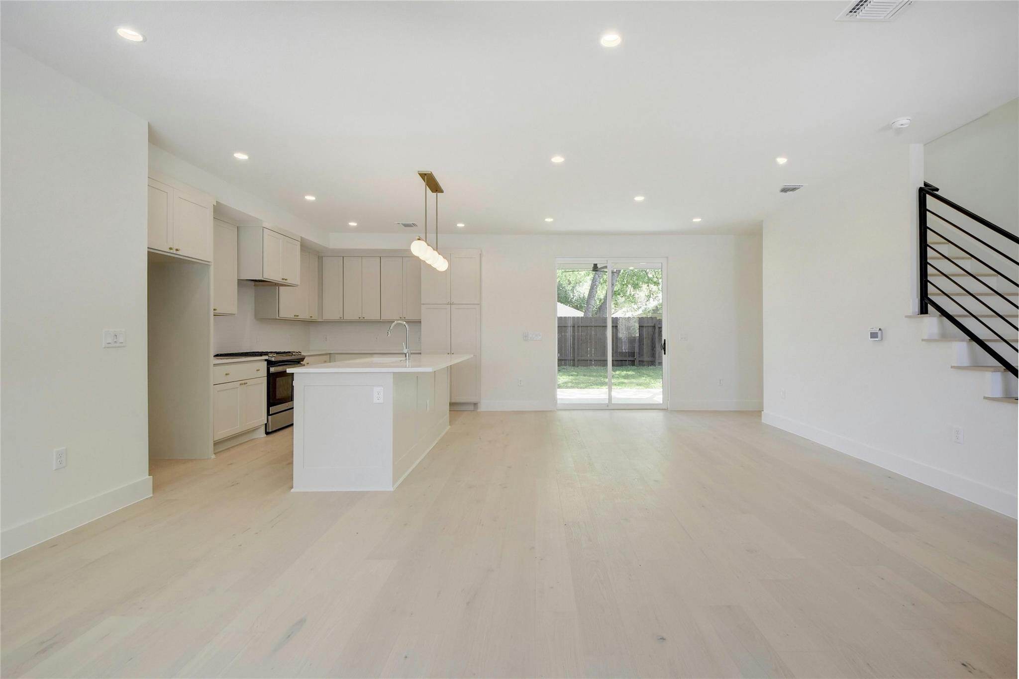 1127 Walton Ln 1, Austin, TX, 78721 - MLS# 8561478