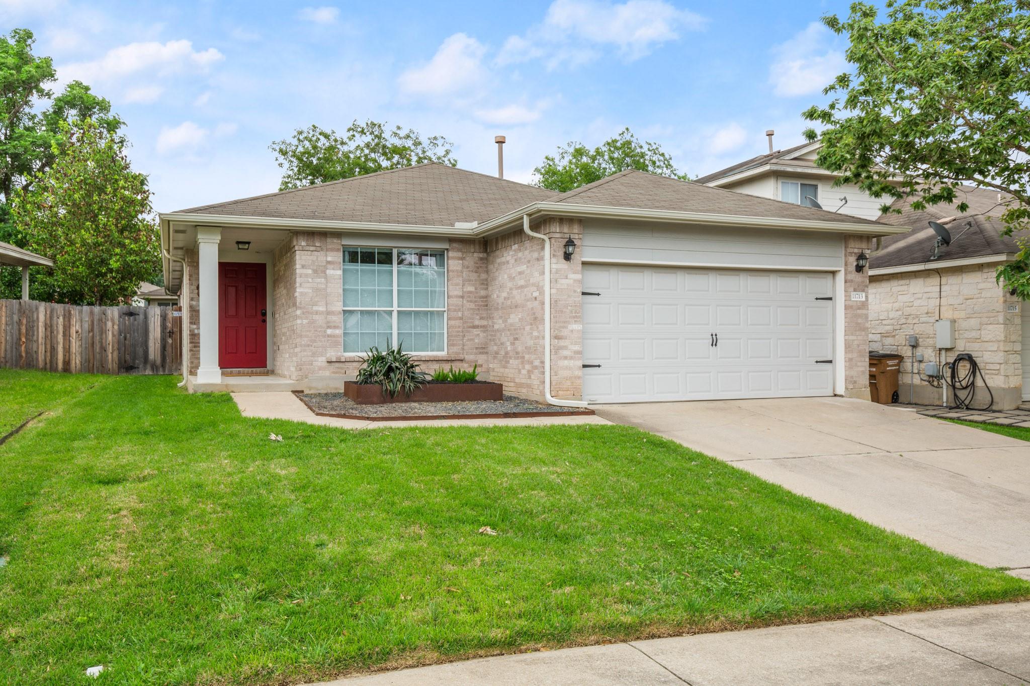 11713 Johnny Weismuller Ln, Austin, TX, 78748 - MLS# 3271667