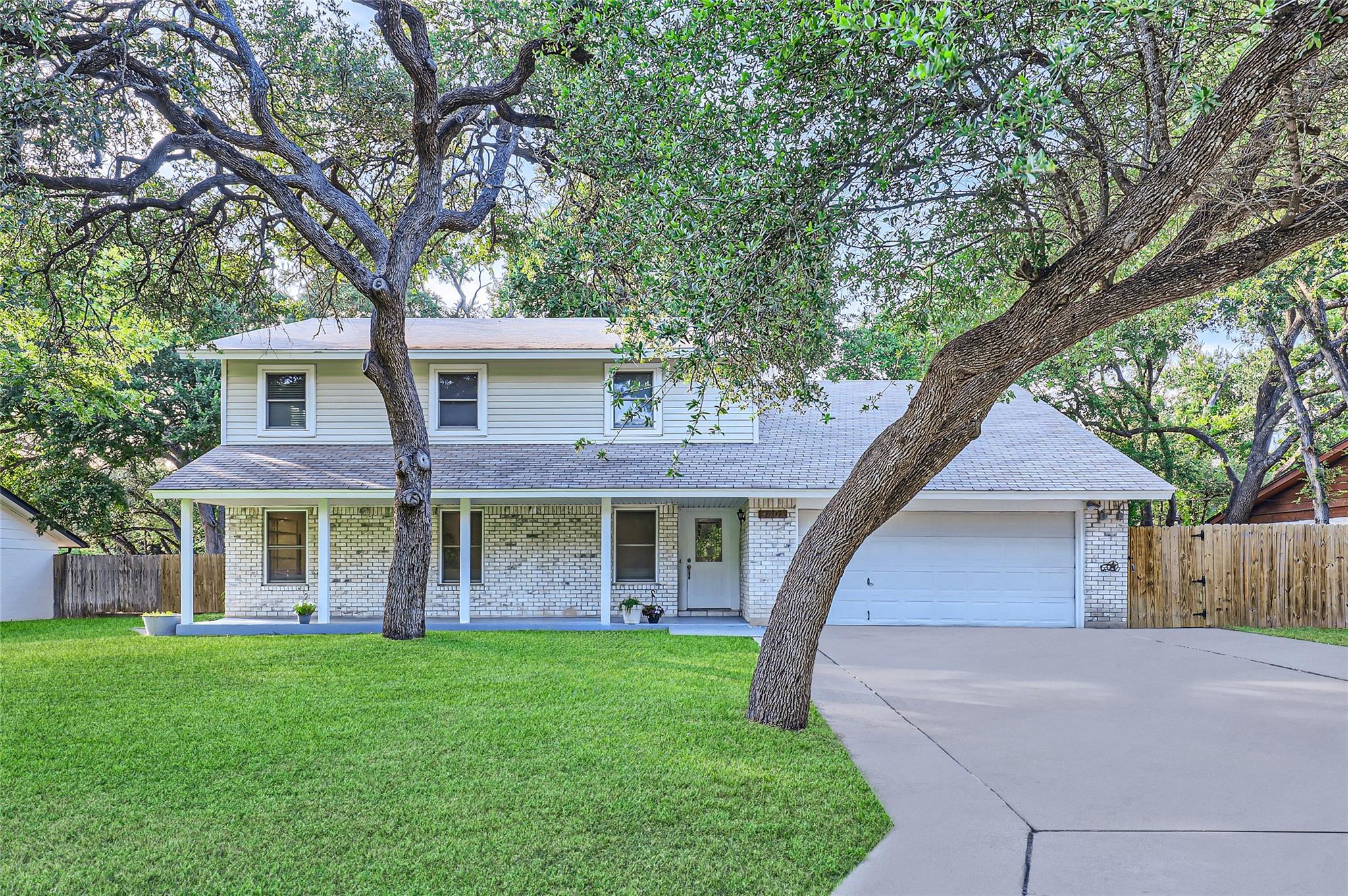 Forest North Elementary School Homes for Sale | Forest North Elementary ...