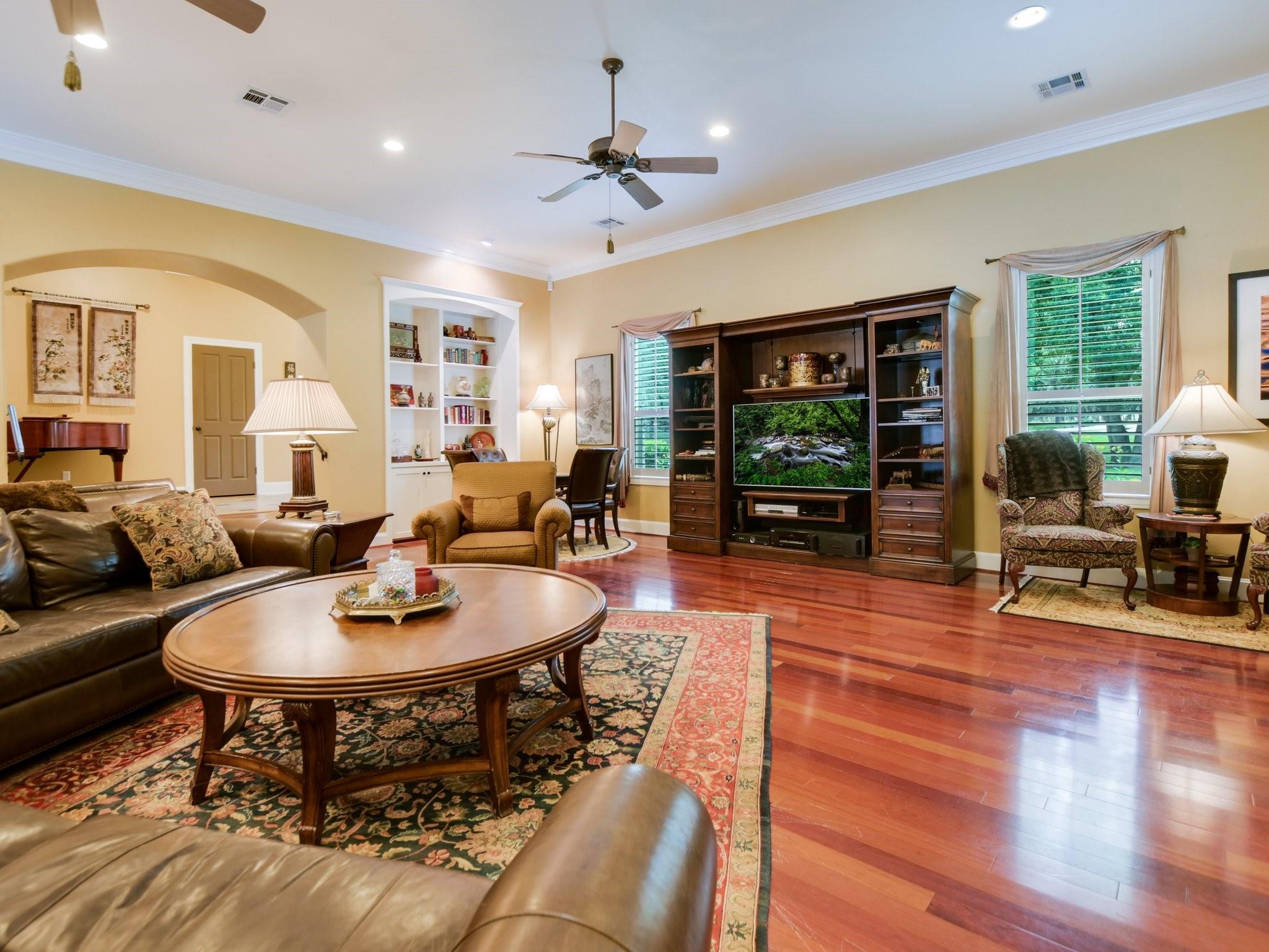 650 Enchanted Oaks Dr, Driftwood, TX, 78619 - MLS# 9437782