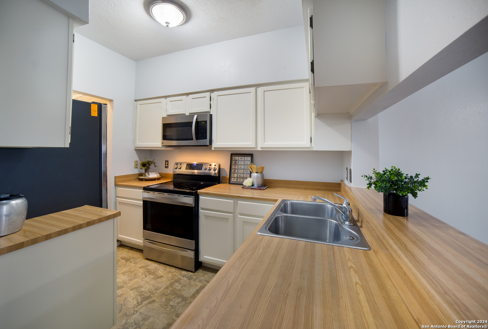 12288 Apricot Drive, San Antonio, TX, 78247 - MLS# 1759289