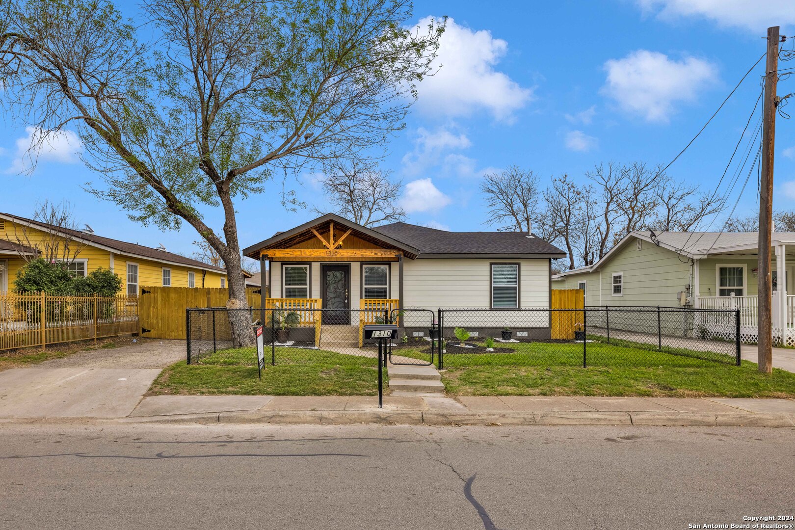 1310 Logwood Ave, San Antonio, TX, 78221 - MLS# 1756515