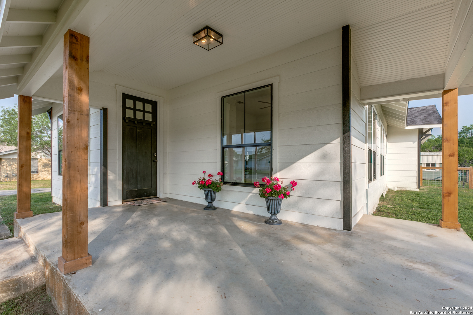 208 E Westmeyer St, Poth, TX, 78147 - MLS# 1765685