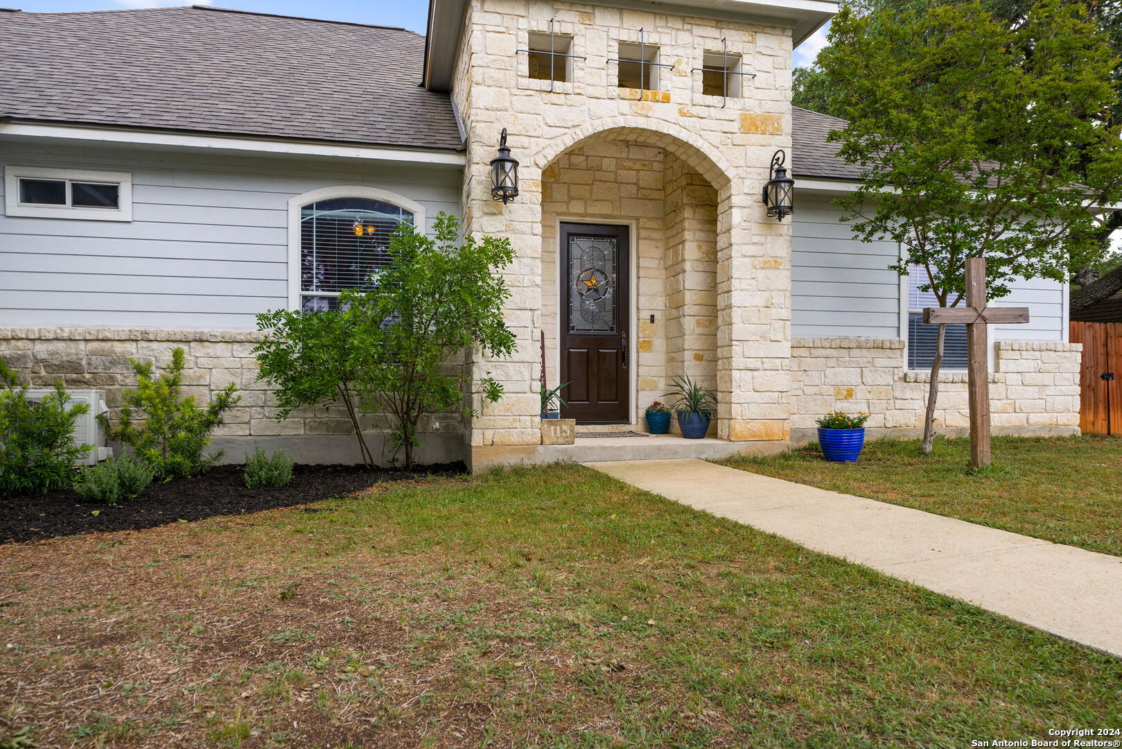 115 N Star Dr, Bandera, TX, 78003 - MLS# 1767656