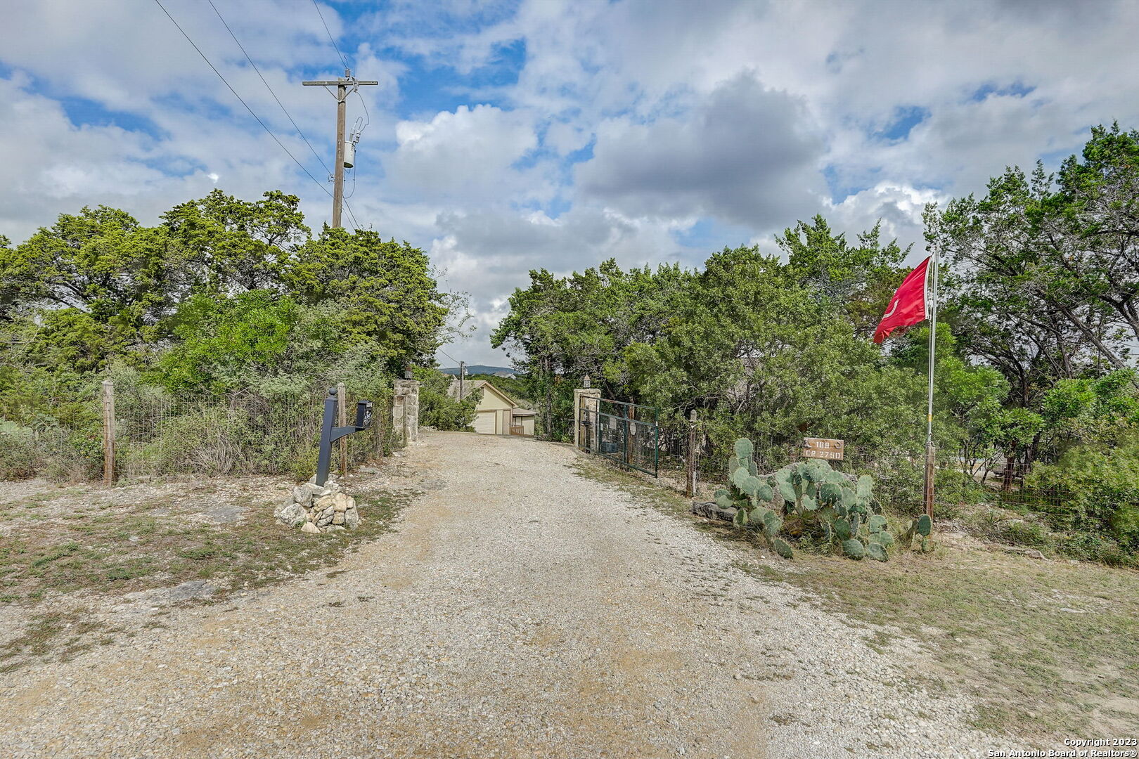 189 County Road 2750, Mico, TX, 78056 - MLS# 1722866