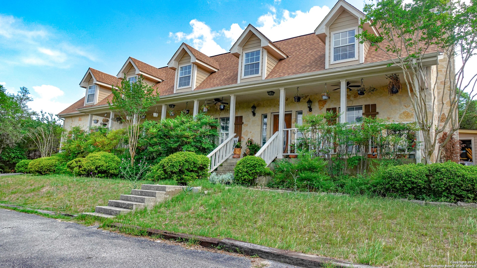 23715 Cielo Vista, San Antonio, TX, 78255 - MLS# 1608293